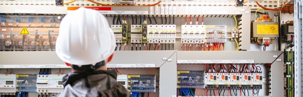 Emploi Groupe Demathieu Bard - Electricien courant faible confirmé H/F CDI